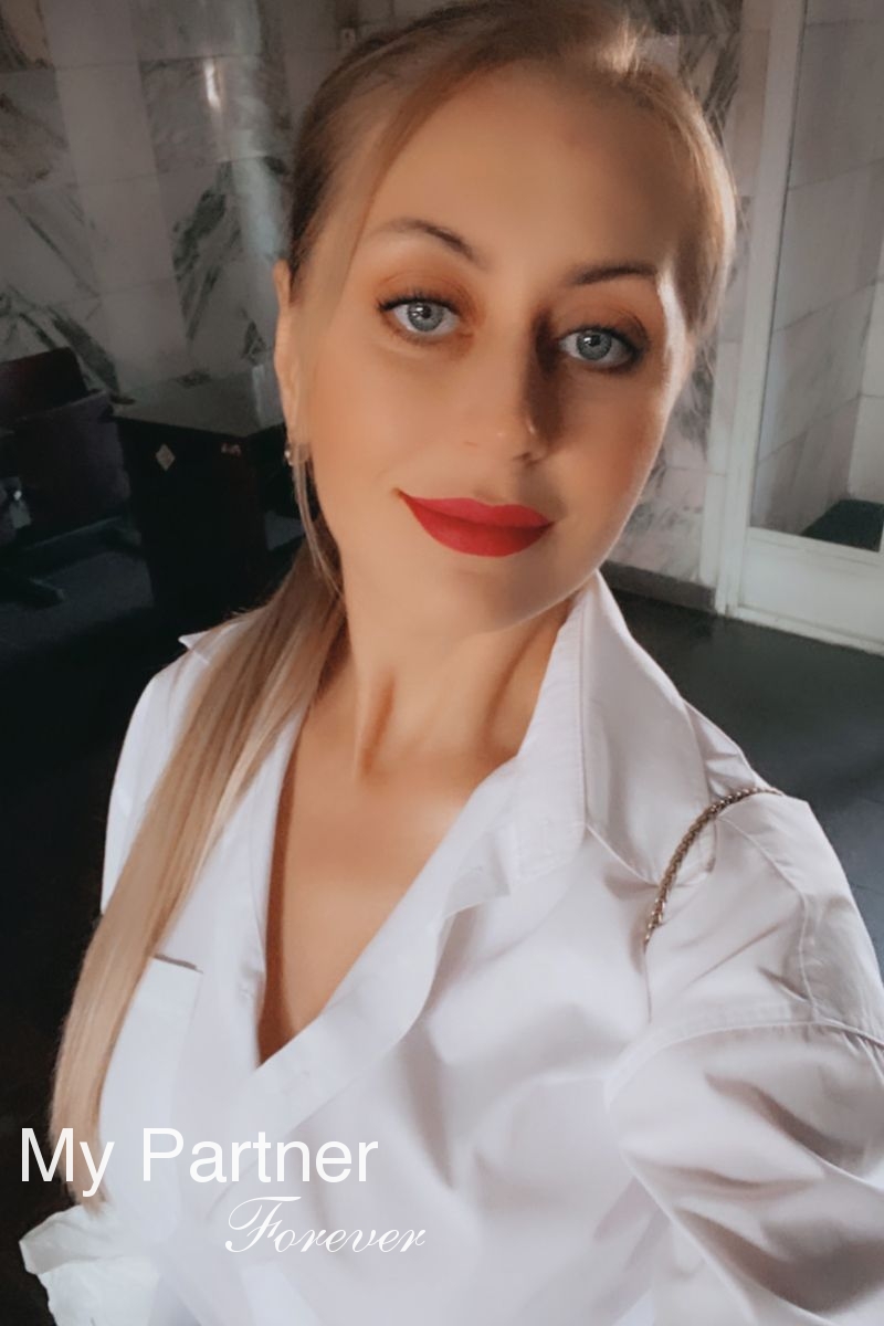Ukrainian Girls Seeking Men Elena From Krivoj Rog Ukraine